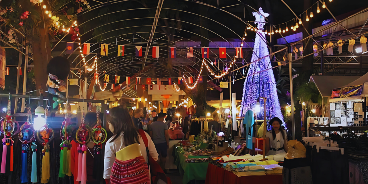 Night Bazaar Chiang Mai Must-See Highlights